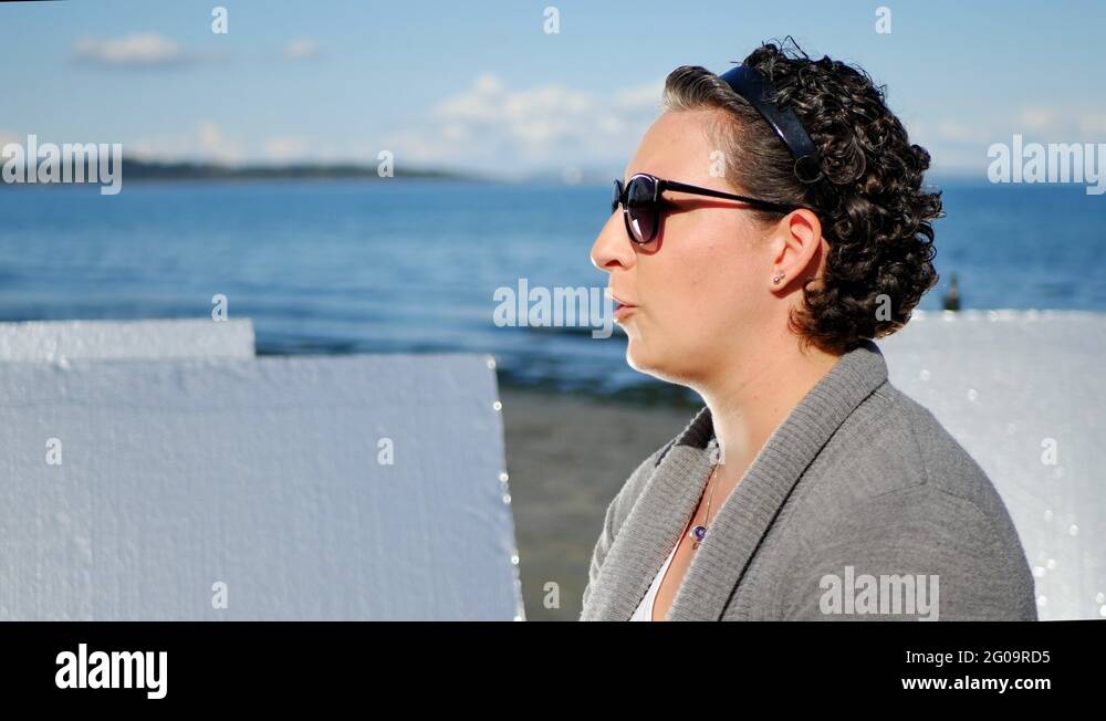 News story camera microphone Stock Videos & Footage - HD and 4K Video ...