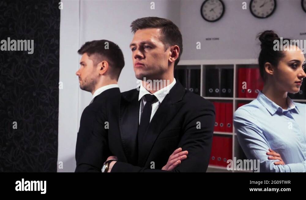 Life support rack Stock Videos & Footage - HD and 4K Video Clips - Alamy