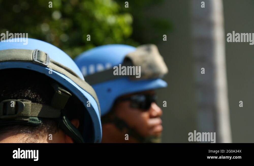 Un blue helmet Stock Videos & Footage - HD and 4K Video Clips - Alamy