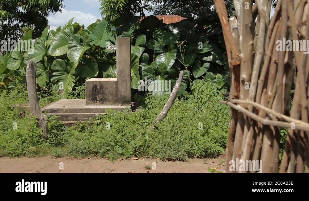 Potable water fountain Stock Videos & Footage - HD and 4K Video Clips ...