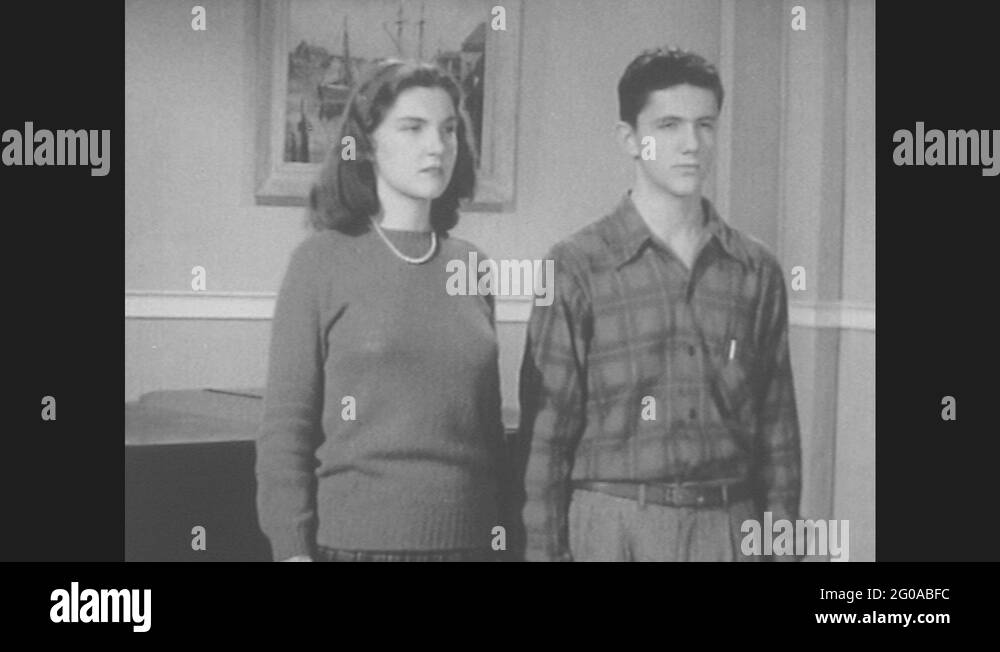 Bow to each other Stock Videos & Footage - HD and 4K Video Clips - Alamy