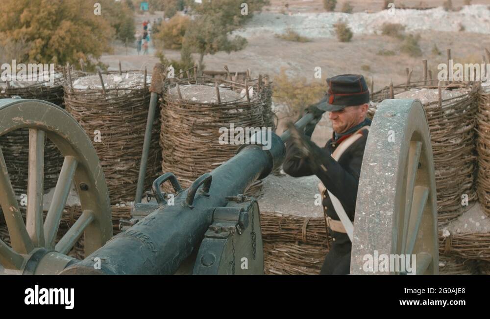 Napoleonic field gun Stock Videos & Footage - HD and 4K Video Clips - Alamy