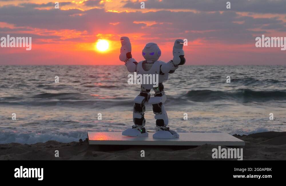 Robot stretching Stock Videos & Footage - HD and 4K Video Clips - Alamy