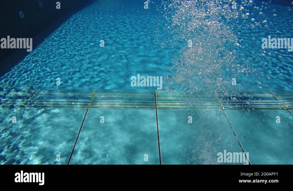 Bubble jet Stock Videos & Footage - HD and 4K Video Clips - Alamy