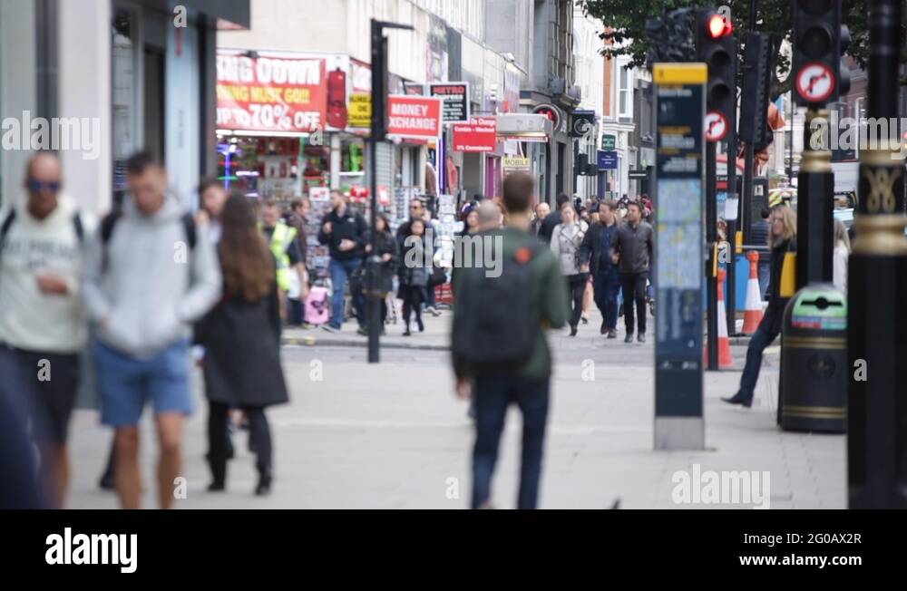 London crowds street Stock Videos & Footage - HD and 4K Video Clips - Alamy