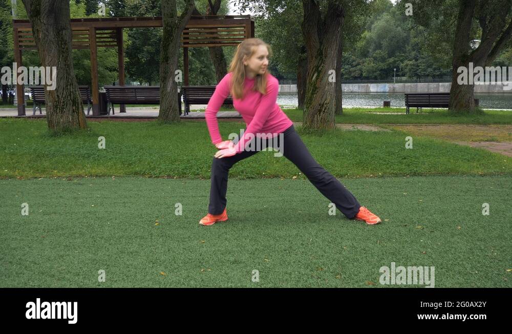 Femoral stretch Stock Videos & Footage - HD and 4K Video Clips - Alamy