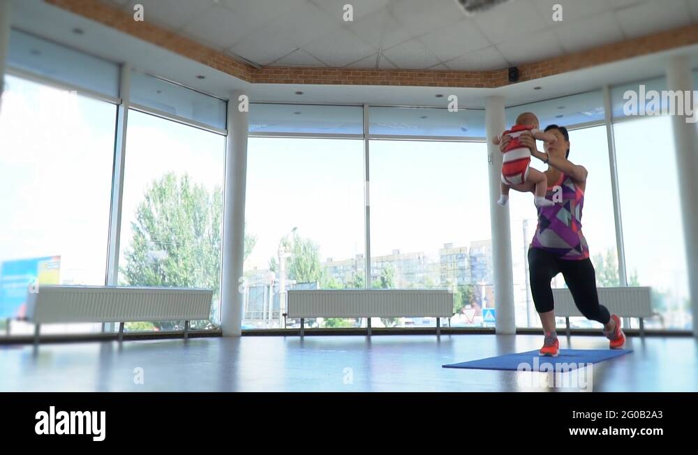 Children sit ups Stock Videos & Footage - HD and 4K Video Clips - Alamy