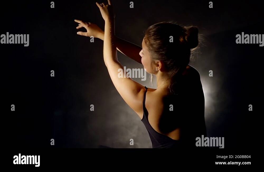 Lonely dance Stock Videos & Footage - HD and 4K Video Clips - Alamy