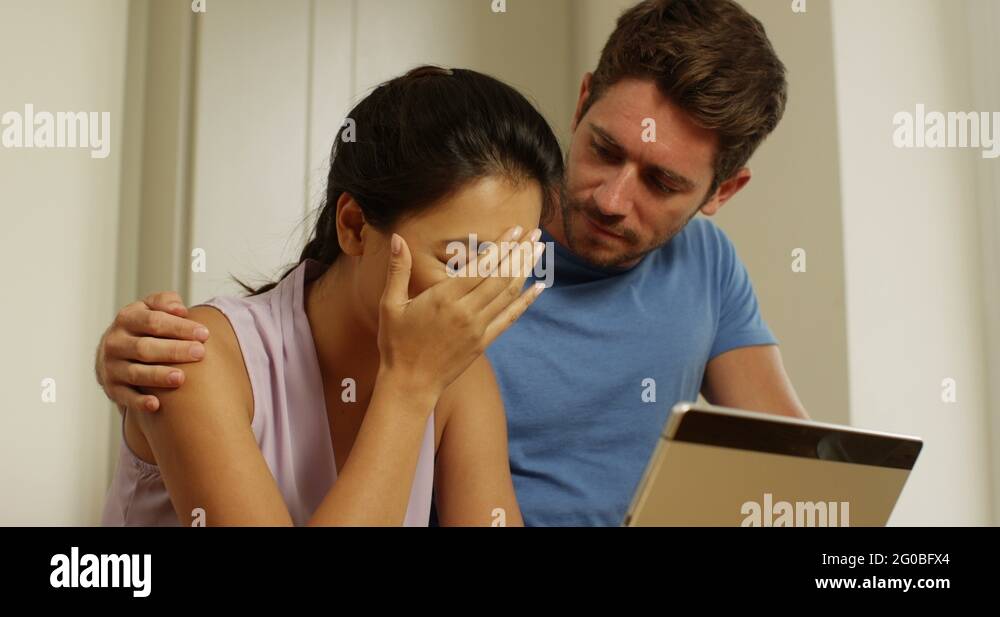 Woman crying computer Stock Videos & Footage - HD and 4K Video Clips ...