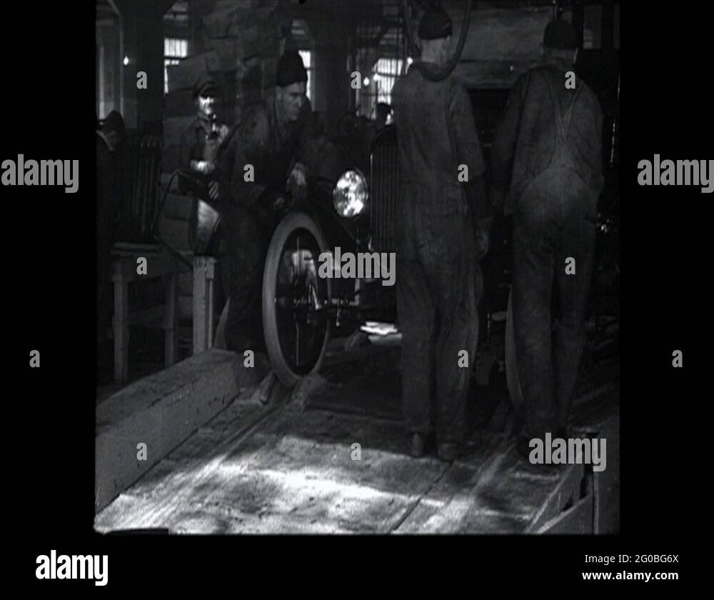 Ford Model T Hood Addition Stock Video Footage - Alamy