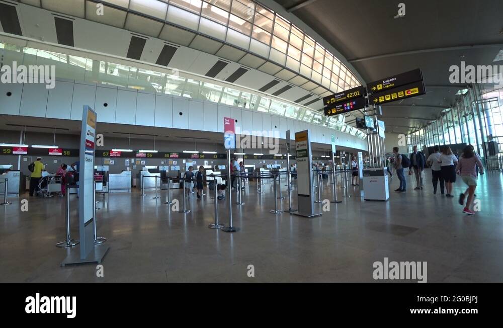 Valencia international airport Stock Videos & Footage - HD and 4K Video ...