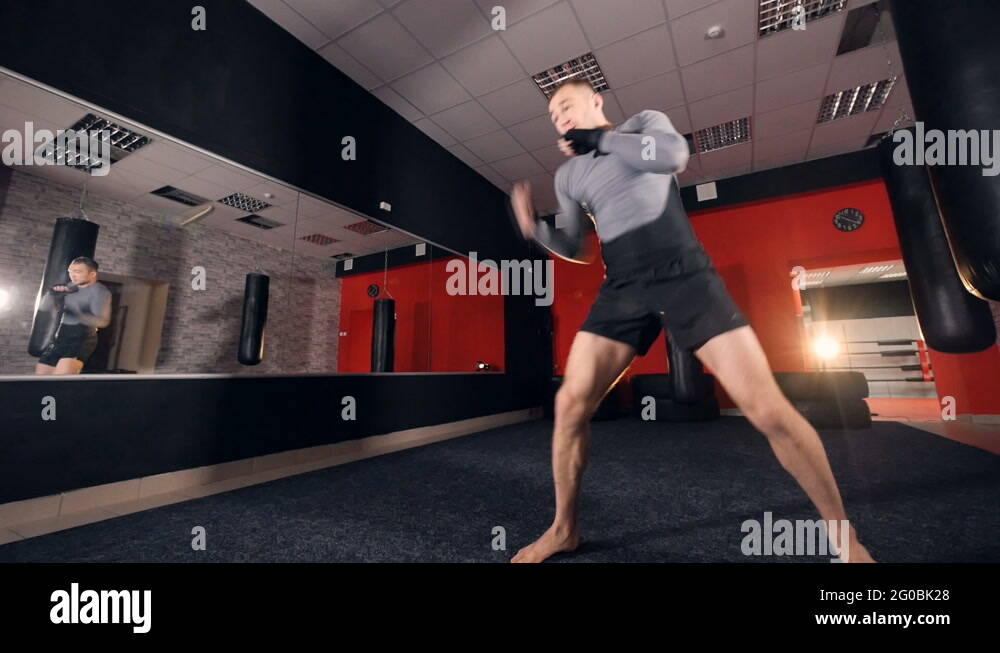 Boxing gyms Stock Videos & Footage - HD and 4K Video Clips - Alamy