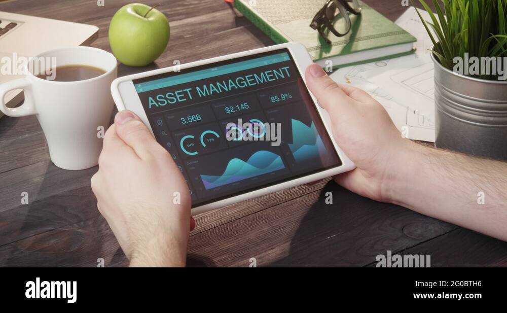 Computer management Stock Videos & Footage - HD and 4K Video Clips - Alamy