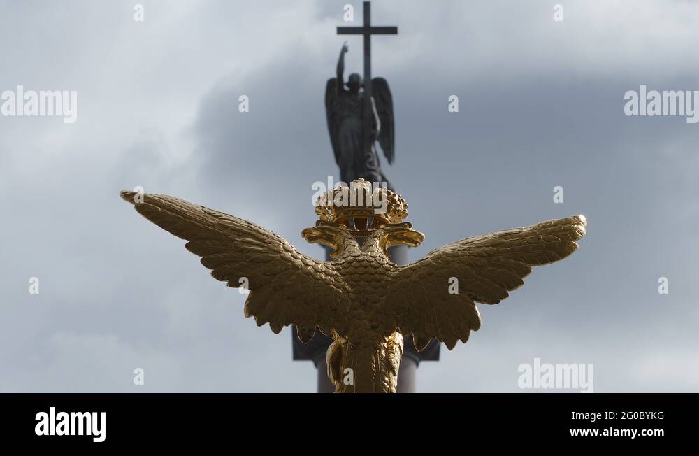 Time-Lapse of the sculpture of golden two-headed eagle and the angel ...