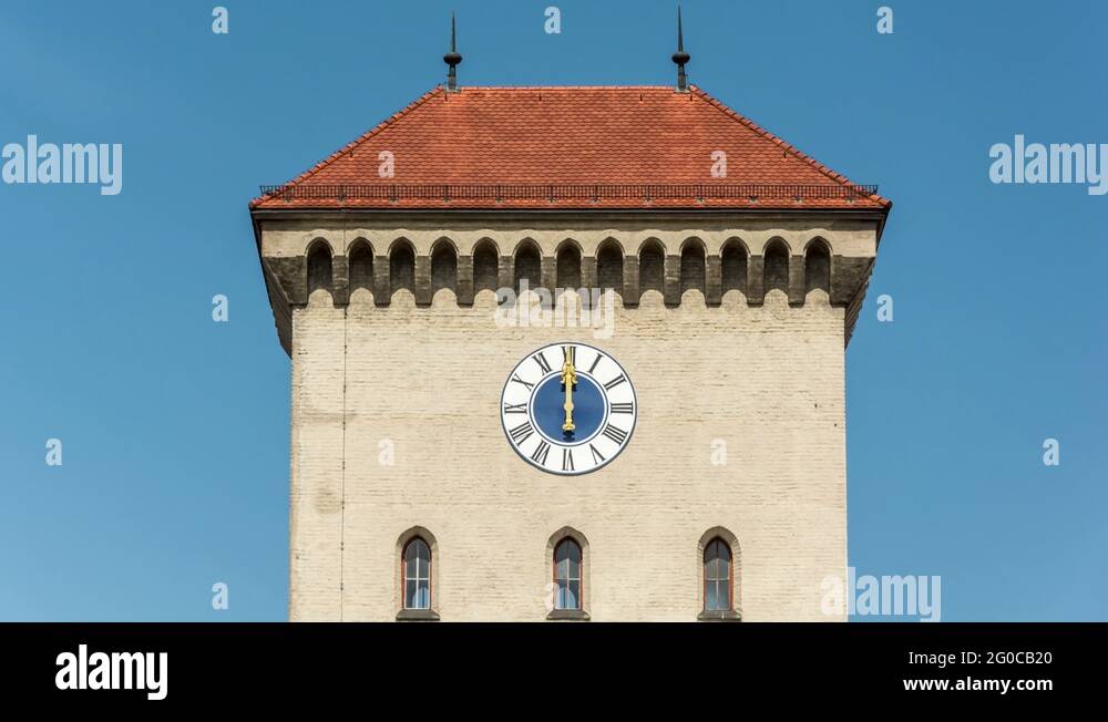 Clock gate tower Stock Videos & Footage - HD and 4K Video Clips - Alamy