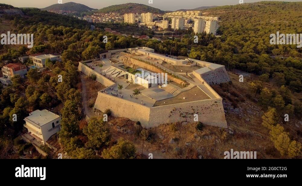 Barone Stock Videos & Footage - HD and 4K Video Clips - Alamy