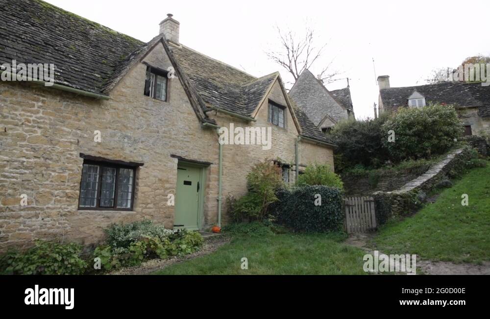 Traditional cottage cottages Stock Videos & Footage - HD and 4K Video ...
