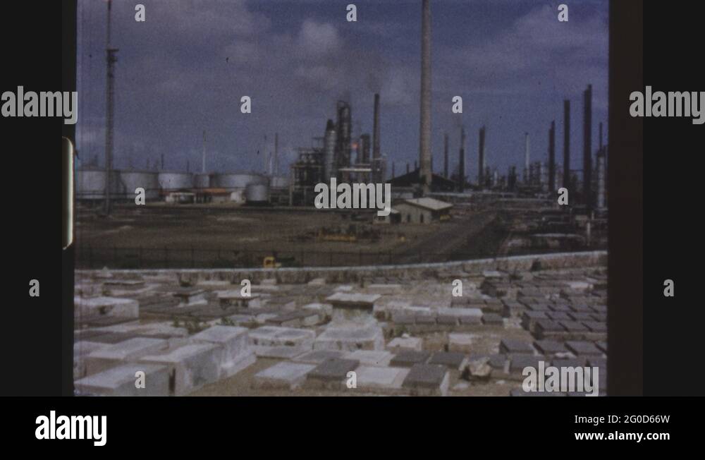 Shell oil refinery Stock Videos & Footage - HD and 4K Video Clips - Alamy