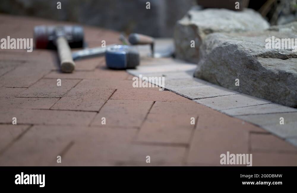 Construction zone detail showing the soldier course under construction ...