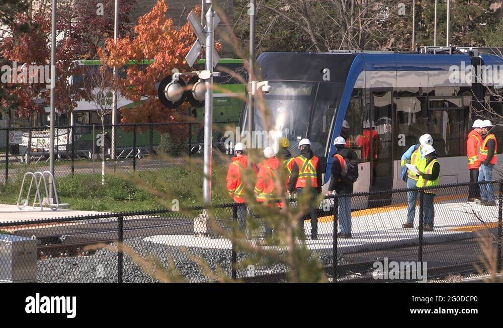 Modern light rail rapid transit train by the university of Waterloo ...