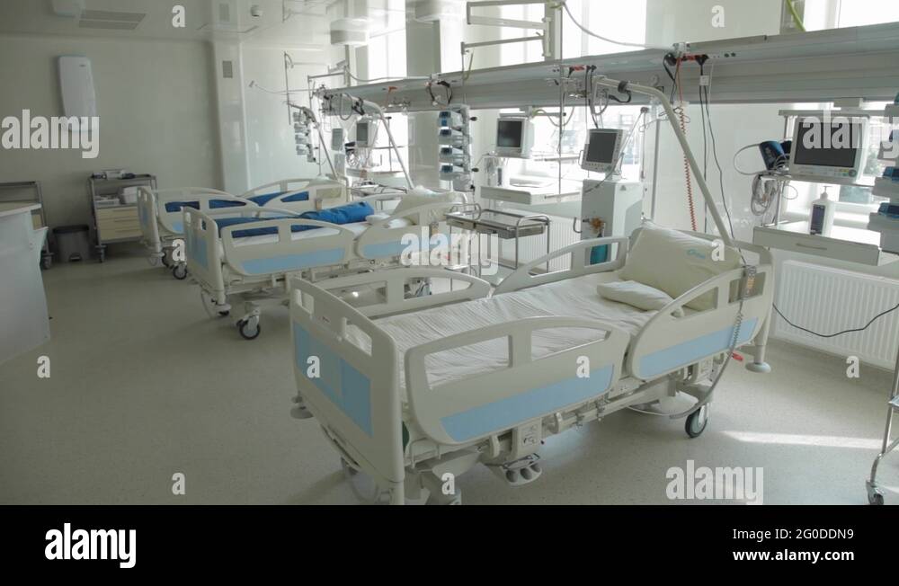 Resuscitation ward Stock Videos & Footage - HD and 4K Video Clips - Alamy