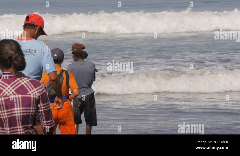Men with fishing net Stock Videos & Footage - HD and 4K Video Clips - Alamy