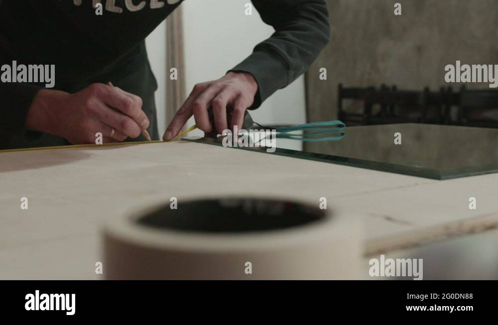 Carpenter ruler Stock Videos & Footage - HD and 4K Video Clips - Alamy