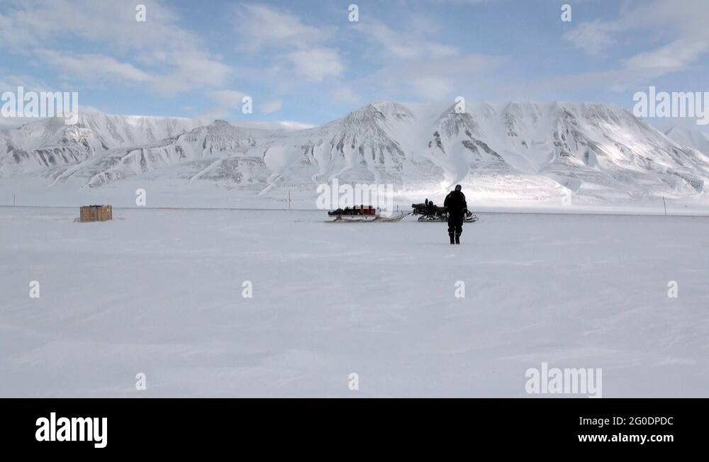 Arctic expedition people Stock Videos & Footage - HD and 4K Video Clips ...