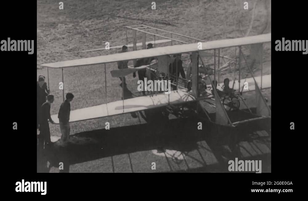 Wright model Stock Videos & Footage - HD and 4K Video Clips - Alamy