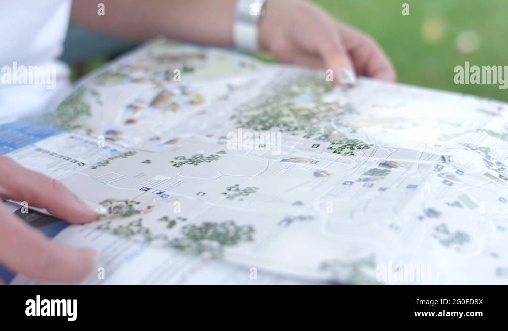 Consulting map Stock Videos & Footage - HD and 4K Video Clips - Alamy