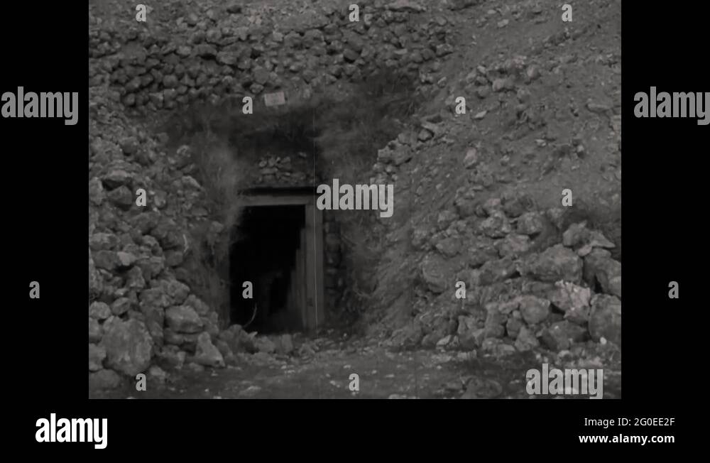 Tunnel ww1 Stock Videos & Footage - HD and 4K Video Clips - Alamy