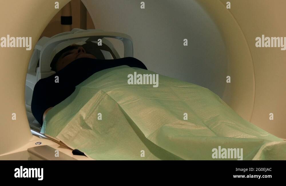 Brain tomography for a woman on MRI scan Stock Video Footage - Alamy