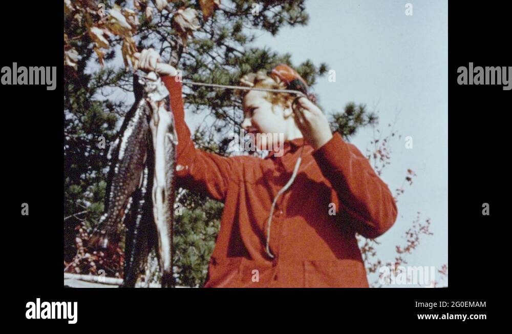 String of fish Stock Videos & Footage - HD and 4K Video Clips - Alamy