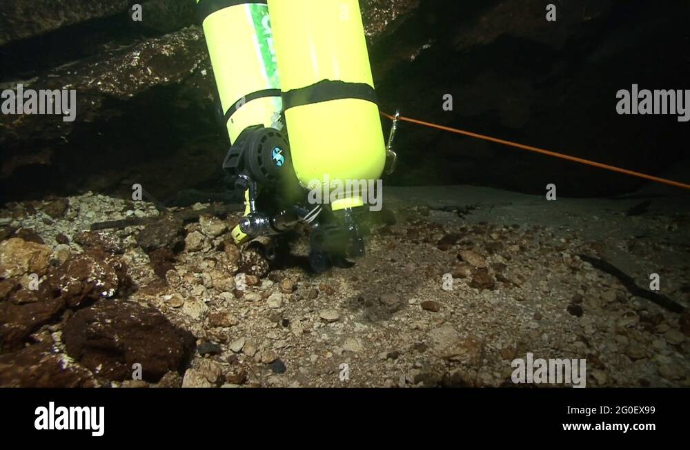 Underwater oxygen system Stock Videos & Footage - HD and 4K Video Clips ...