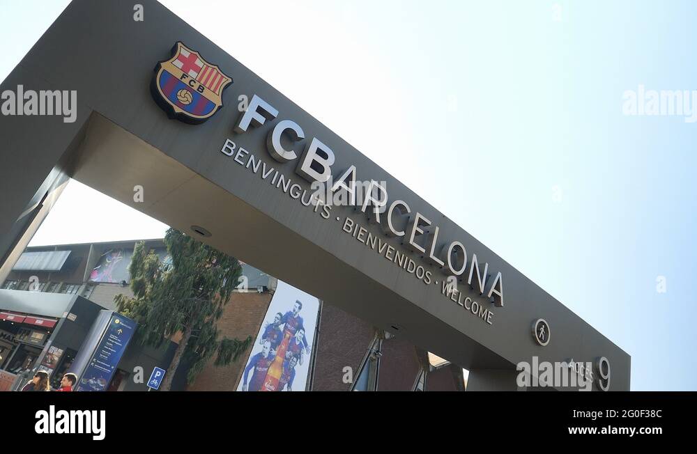 Fc barcelona sign Stock Videos & Footage - HD and 4K Video Clips - Alamy