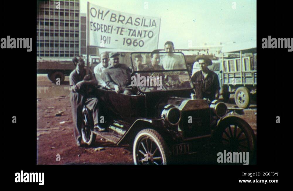 Signs messages Stock Videos & Footage - HD and 4K Video Clips - Alamy