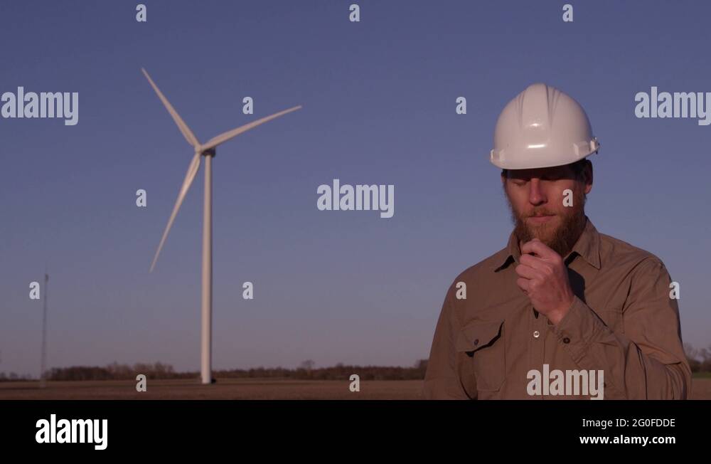 Wind turbine worker Stock Videos & Footage - HD and 4K Video Clips - Alamy