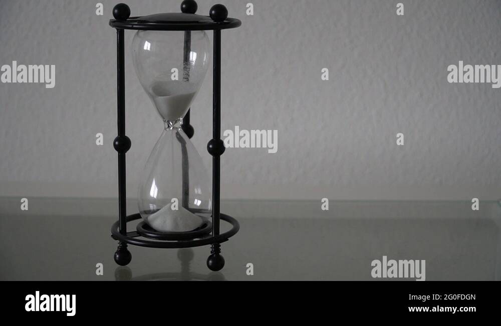 Hourglass running sand time Stock Videos & Footage - HD and 4K Video ...