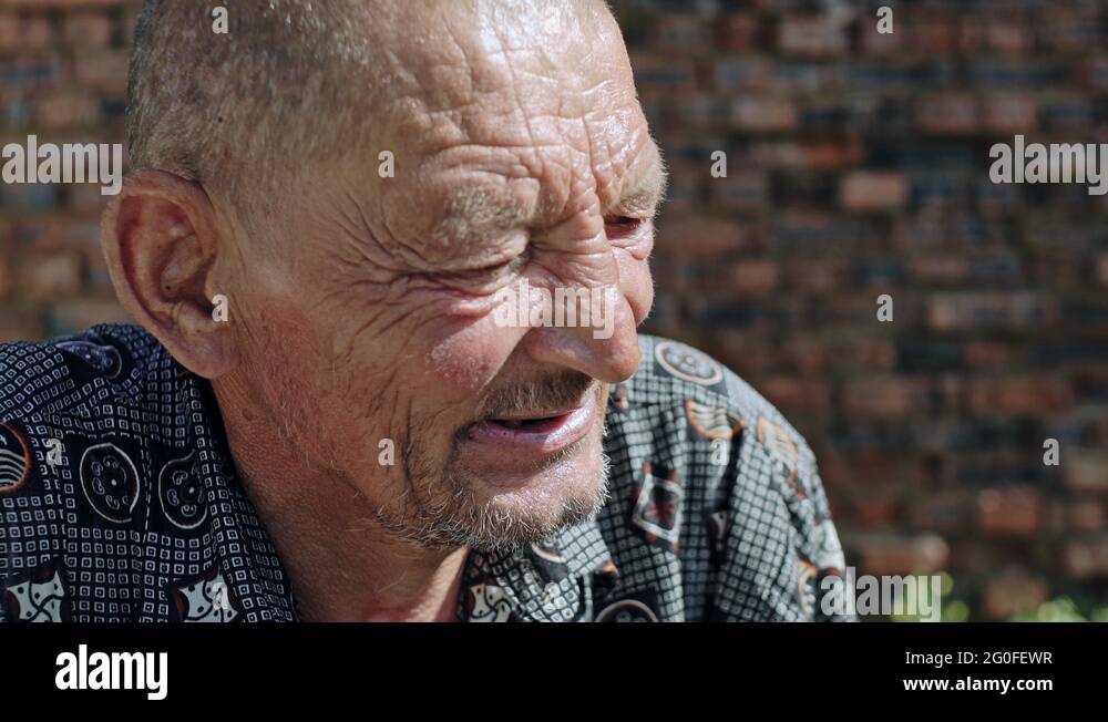Poor old man Stock Videos & Footage - HD and 4K Video Clips - Alamy