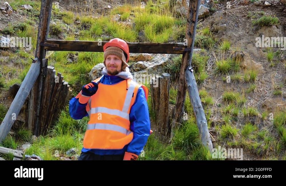 Coal sampling Stock Videos & Footage - HD and 4K Video Clips - Alamy