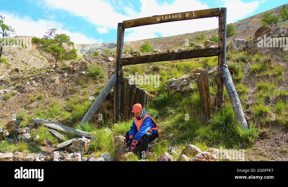 Mining archeology Stock Videos & Footage - HD and 4K Video Clips - Alamy