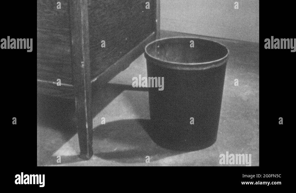 Trash bin classroom Stock Videos & Footage - HD and 4K Video Clips - Alamy