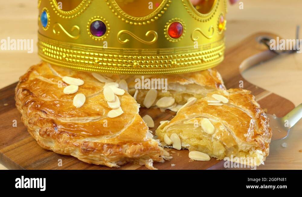 Twelfth night cake Stock Videos & Footage - HD and 4K Video Clips - Alamy