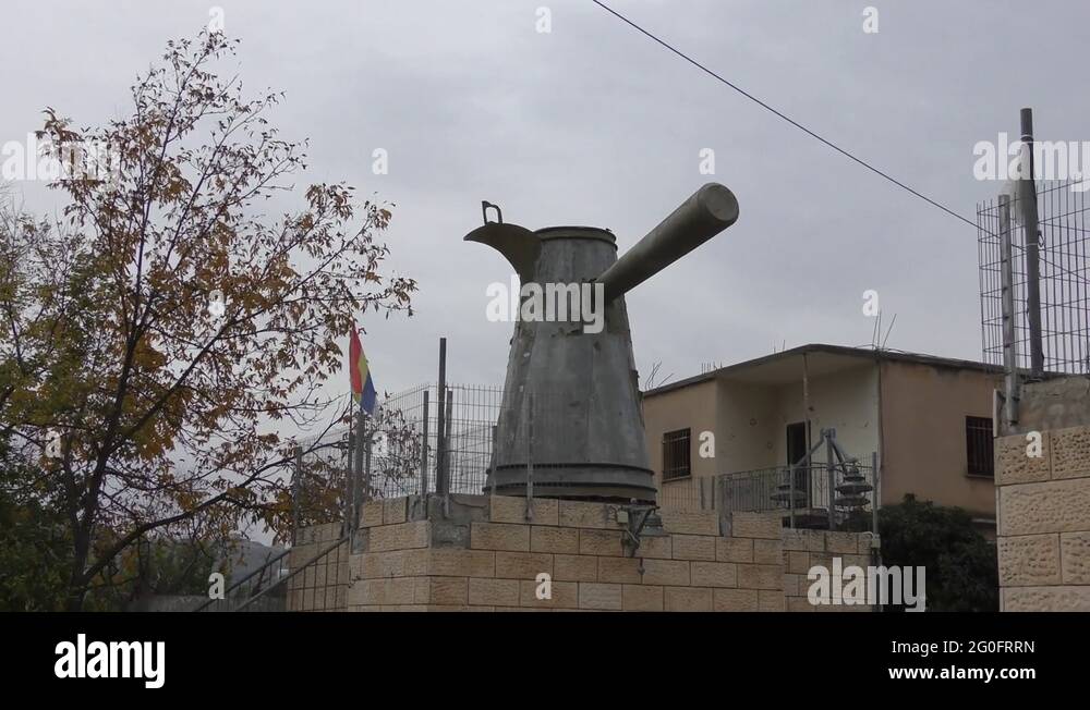 Coffee statue Stock Videos & Footage - HD and 4K Video Clips - Alamy