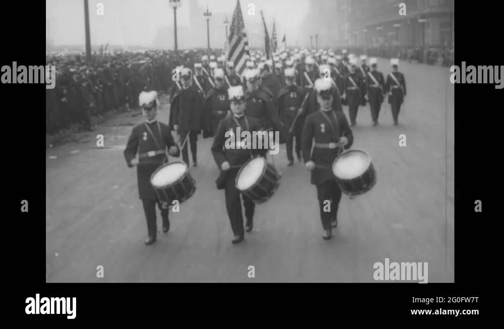 chicago-parade-stock-videos-footage-hd-and-4k-video-clips-alamy