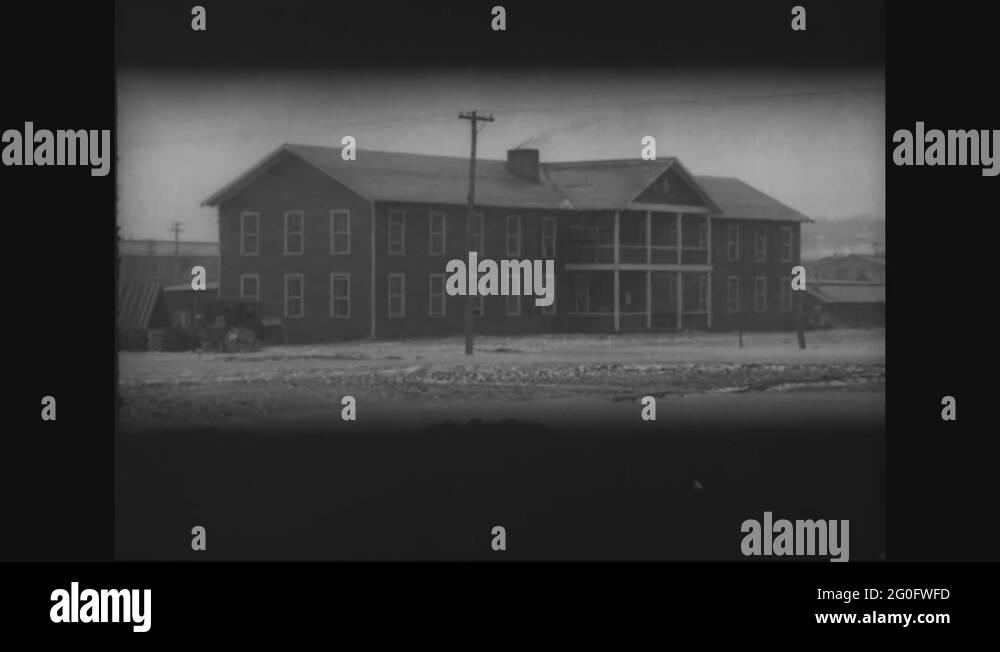 Scene of Masonic House, vehicles arrive at Red Cross Community House ...