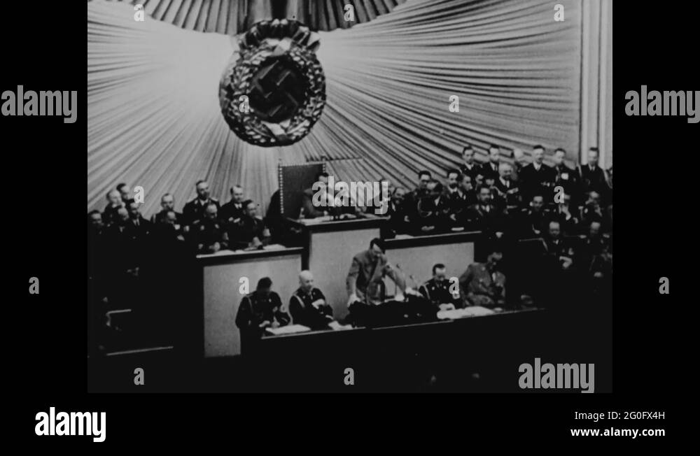 Hitler ridicule the proposal of Franklin D. Roosevelt in assembly -1939 ...