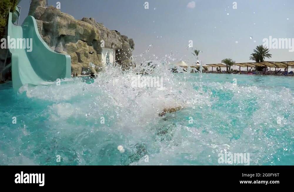 Aquapark slide slides Stock Videos & Footage - HD and 4K Video Clips ...