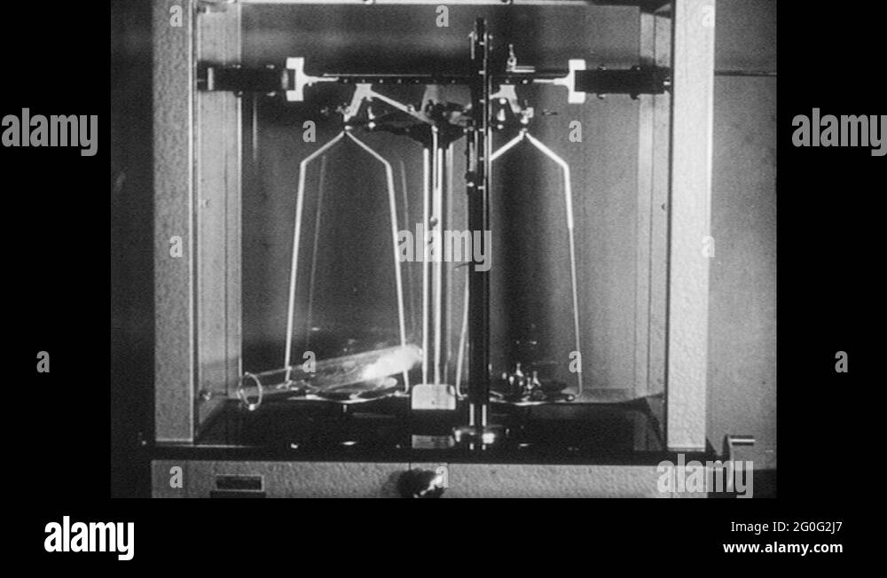 Tube scale Stock Videos & Footage - HD and 4K Video Clips - Alamy