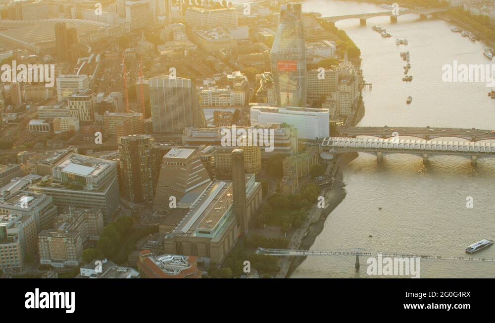 Thames commercial transport Stock Videos & Footage - HD and 4K Video ...